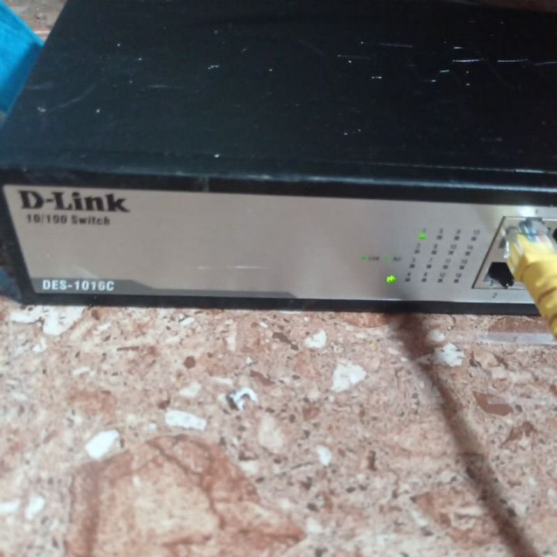 Jual D-LINK DES-1016 SWITCH HUB 16 PORT 10/100Mbps RT RW NET HOTSPOT ...