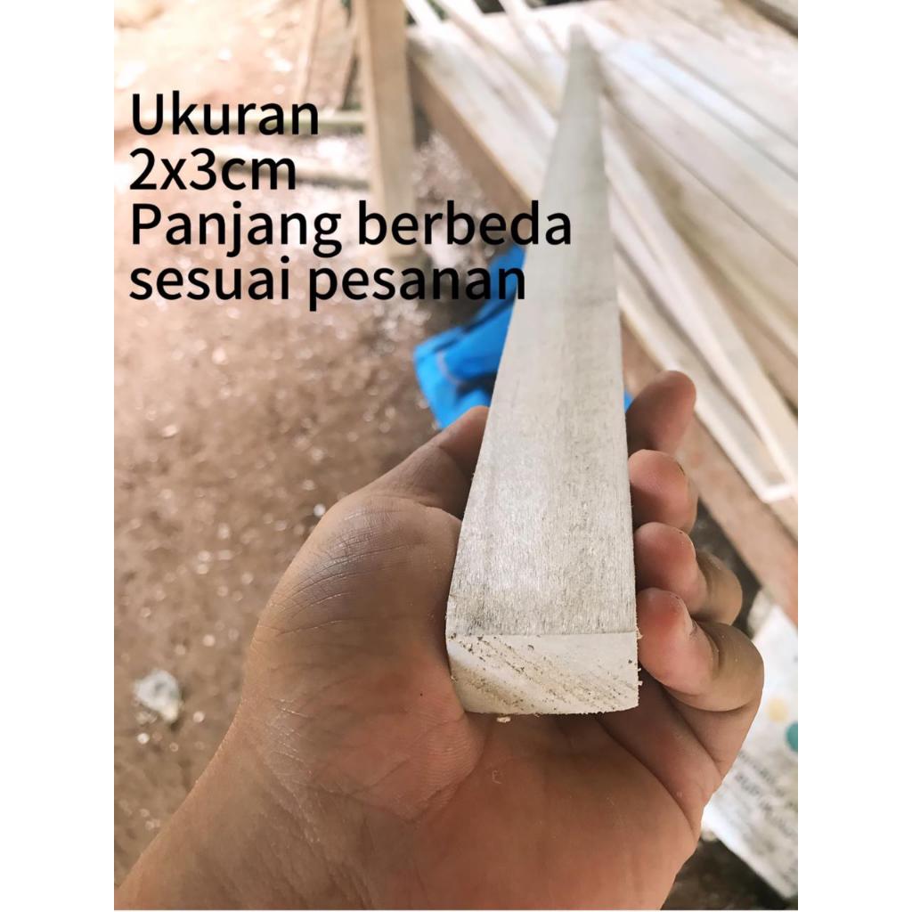 Jual reng kayu list ukuran 2x3 panjang 2 meter isi 10 batang kayu stik ...