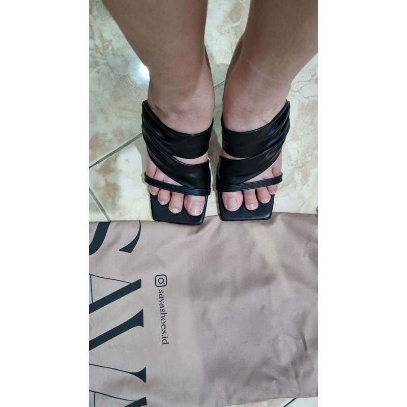 Jual SAVA x Silvia Siantar Wildflower Heels (Preloved) | Shopee Indonesia
