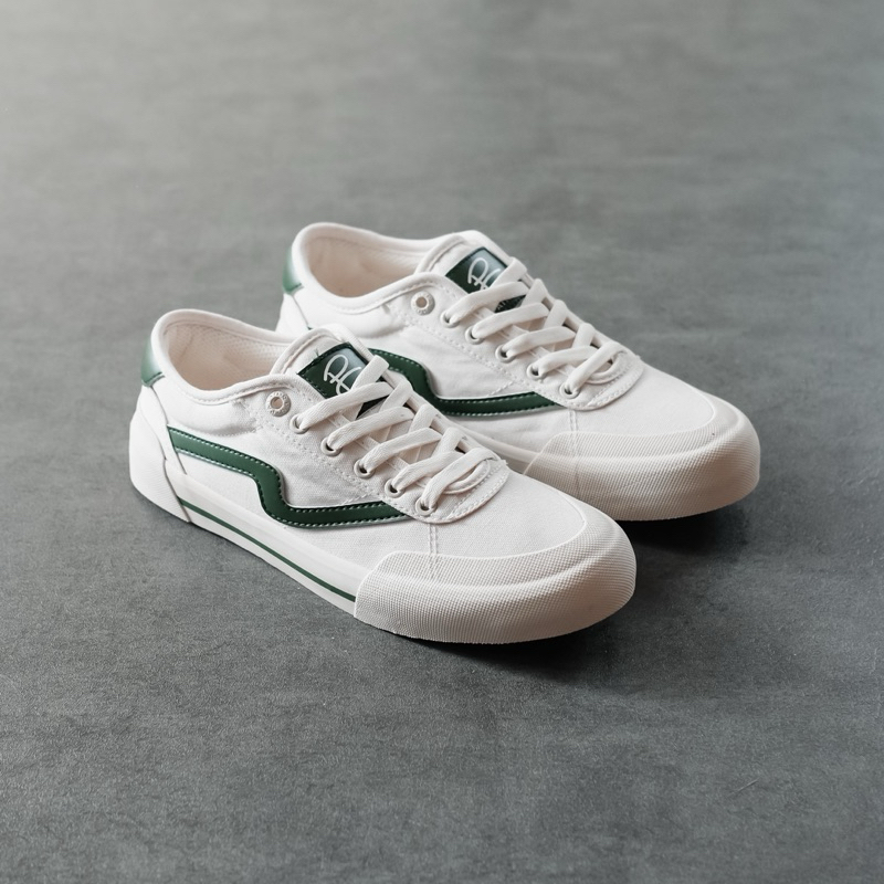 Jual PATROBAS Sepatu Patrobas New Ivan Classic Court Green Original ...