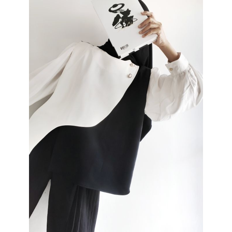 Jual minimalistyle - ESTELLA Vest Two Tone Dua Warna Hitam Putih Scuba ...