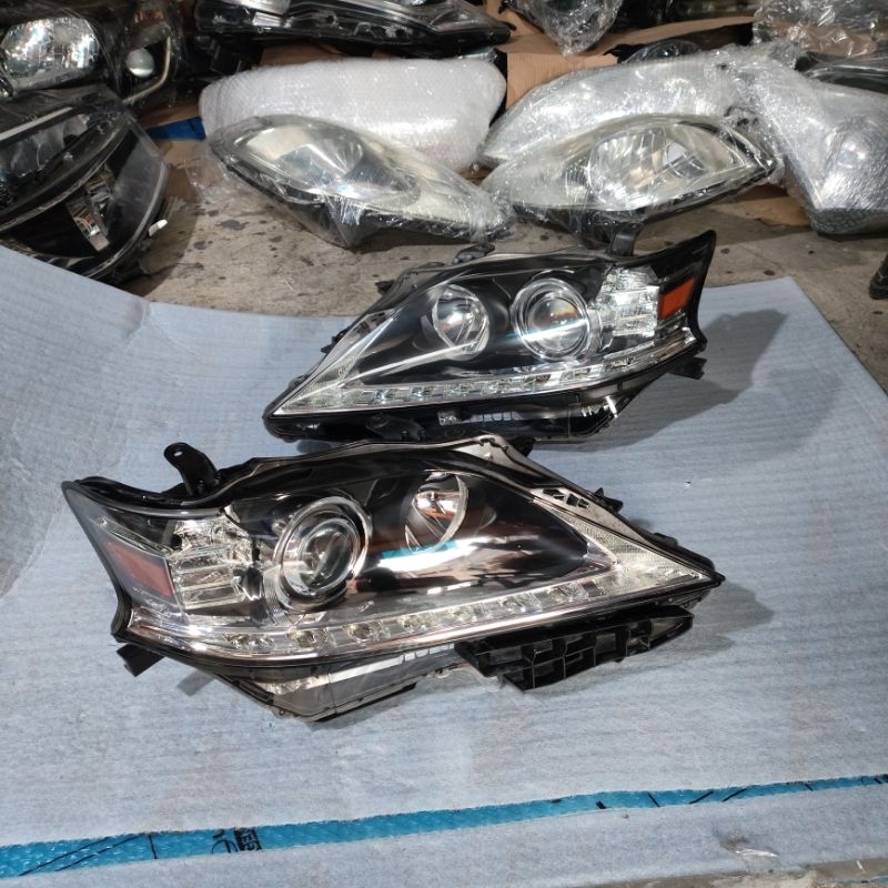Jual Headlamp Lampu Depan Lexus RX270 Lexus RX-270 original sepasang ...