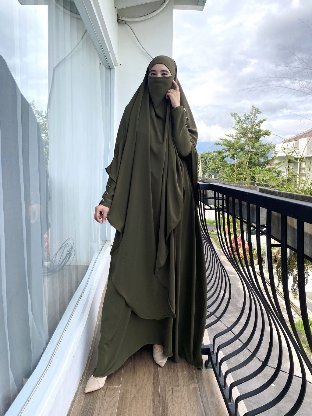 Jual gamis abaya ASSYABIYA Set French Khimar JUMBO Bahan Anti UV Mewah Elegan Wanita Syari ...