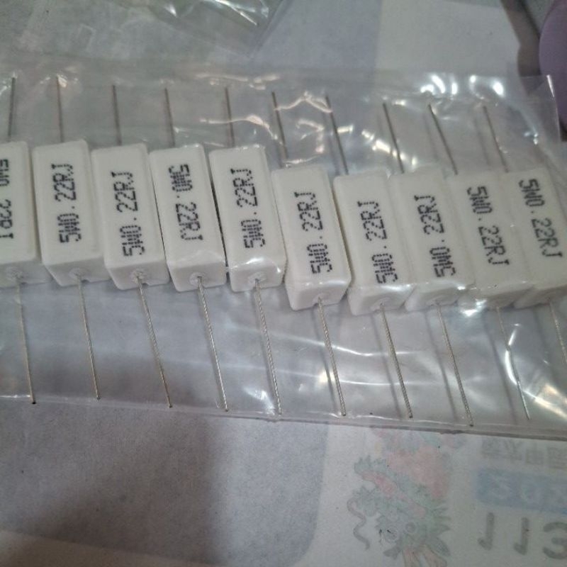 Jual 10 pcs resistor 5 watt 0,22 ohm R 5w R kapur 0.22 | Shopee Indonesia