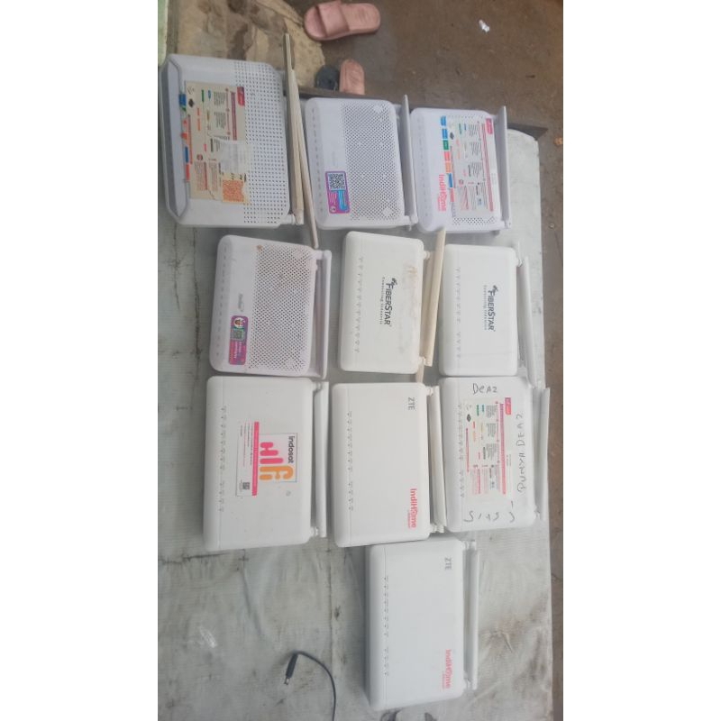 Jual router modem 11 unit.adptor 8 unit. | Shopee Indonesia