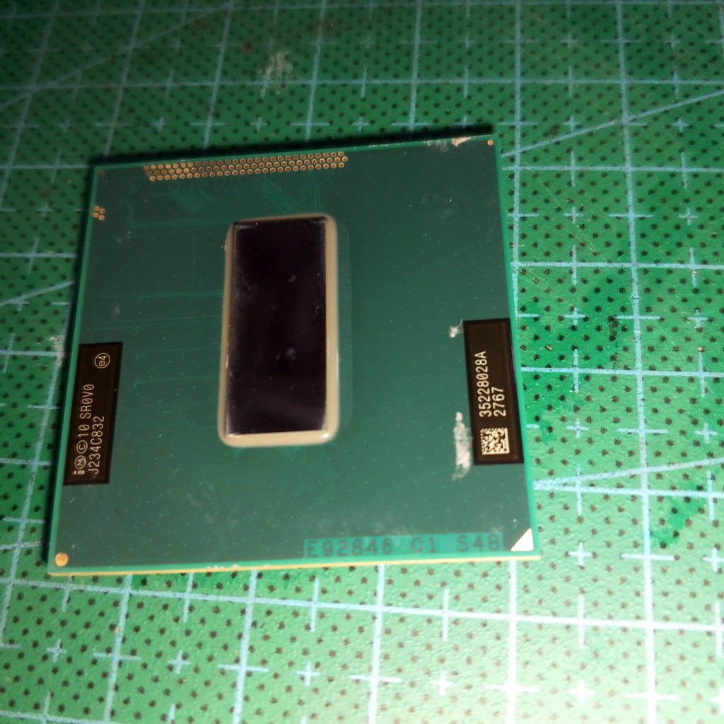 Jual Processor Laptop Intel Core I7 Gen3 Ivybridge Hijau Muda 1kaca Gen 3 Shopee Indonesia