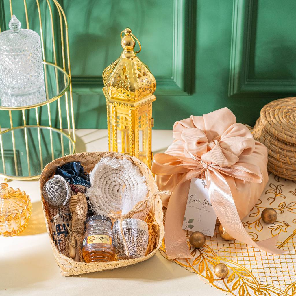 Jual Tea Hampers Ready Hadiah Teh Indonesia - Calista Hampers | Shopee ...