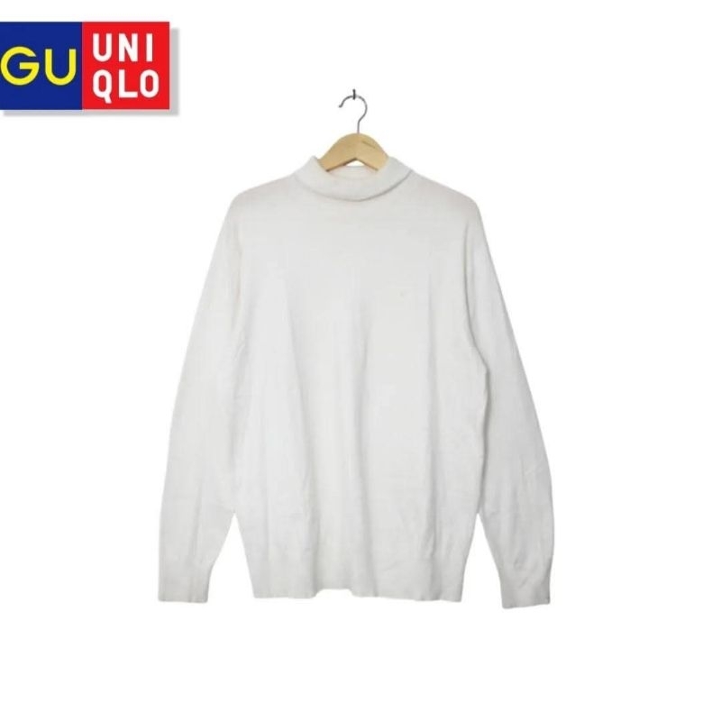 Jual Sweater / Inner Turtle Neck Unisex Uniqlo Putih (KODE : B54 - 07 ...