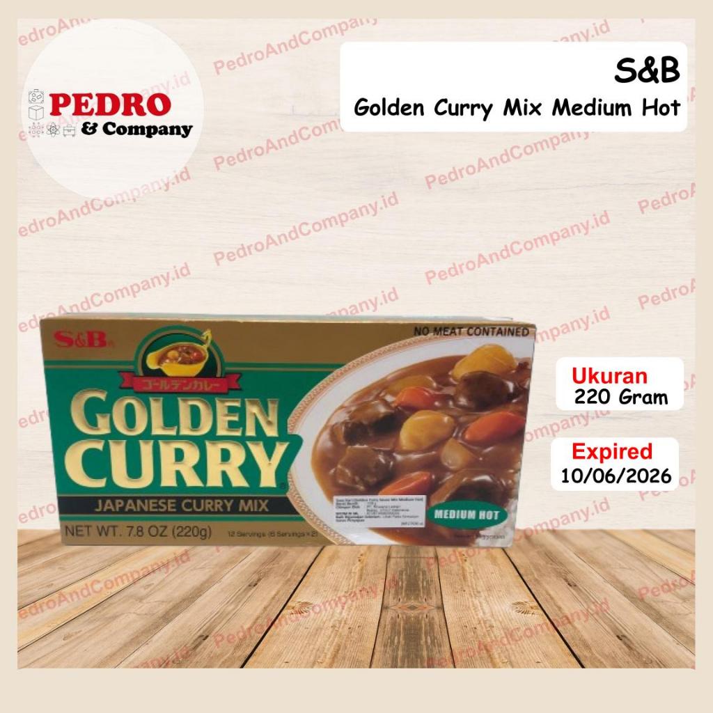 Jual S&B Golden curry (medium hot) kari jepang 220 gram - japanese ...
