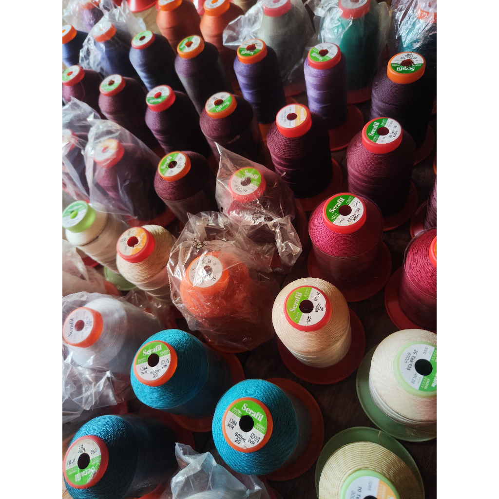 Jual Benang Polyester Serafil 1 Kg (isi 9-18pcs) AMANN group | Shopee ...