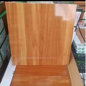 Jual keramik 50x50 Uno otawa brown motif kayu glossy kw1 | Shopee Indonesia