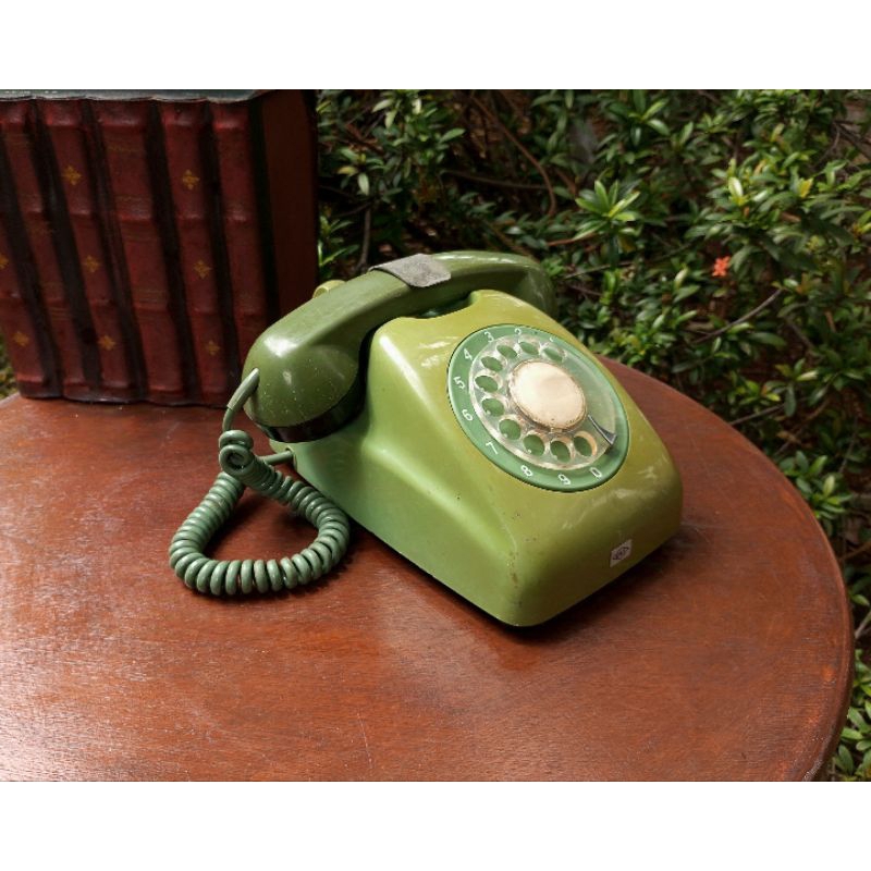 Jual Pesawat Telpon Telepon Kabel Antik Vintage Jadul Lawas Tua ...