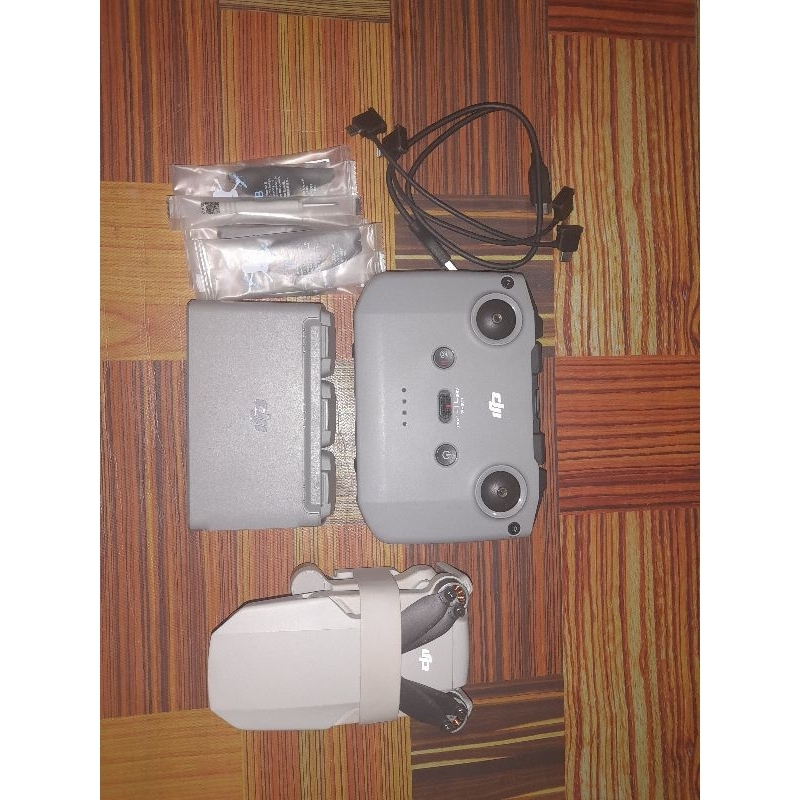 Jual Drone DJI Mini 2 SE Fly More Combo Second / Bekas | Shopee Indonesia
