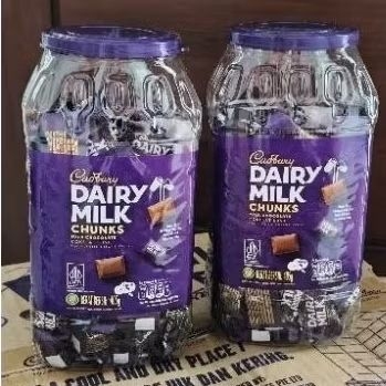 Jual cadbury dairy milk chunks chocolate coklat permen candy toples ...