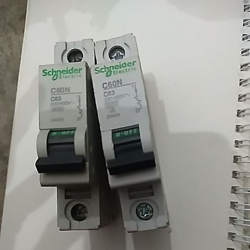 Jual MCB SCHNEIDER c60 N.1 phase | Shopee Indonesia