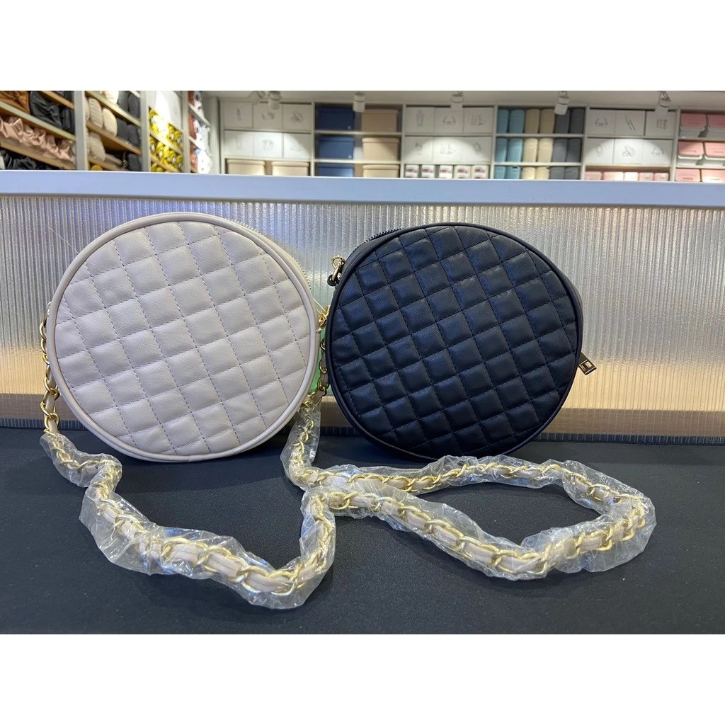 Jual MINISO DIAMOND LATTICE Pattern Round Crossbody Bag hitam | Shopee ...