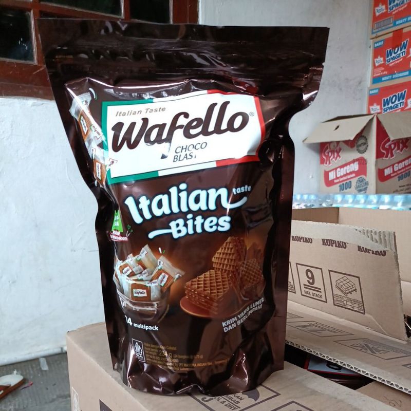 Jual wafello wafer pouch-coklat 234gr | Shopee Indonesia