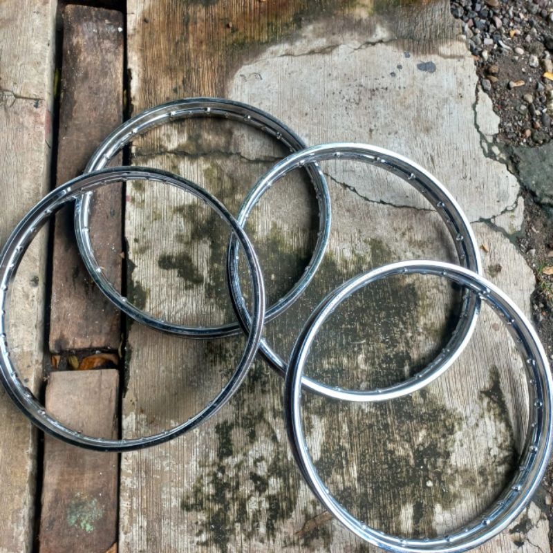 Jual velg besi chrome Ring 18 ukuran 140 & 160 | Shopee Indonesia