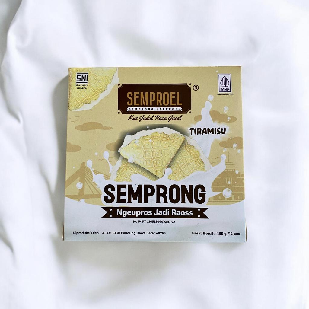 Jual SEMPROEL - Semprong Ngeproel Crepes Kotak Rasa Tiramisu | Kue ...