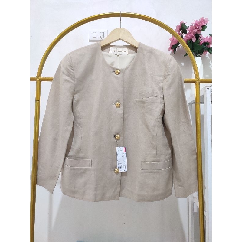 Jual Blazer Lose kerah Crop Vintage Cream/Coksu LADY CLOVER LD106 ...