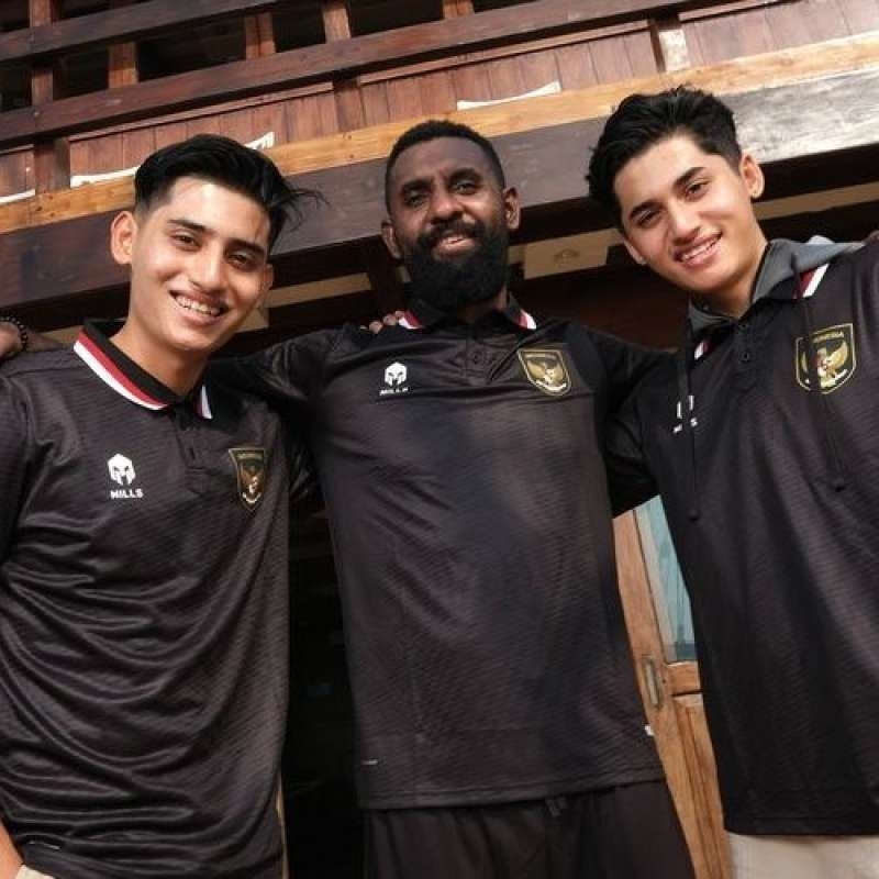 Jual Jersey Bola timnas Indonesia Mills Away & 3RD Replica version ...