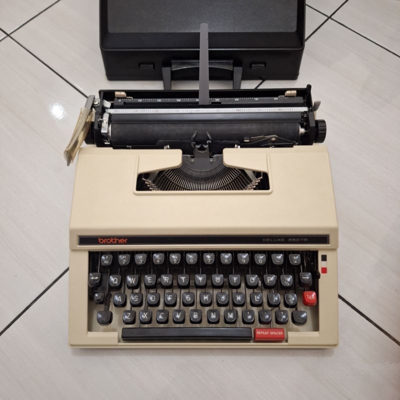 Jual vintage classic klasik antik typewriter mesin tik ketik 9" inch ...