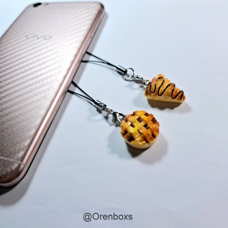 Jual Gantungan Kunci Roti Gantungan Hp Miniature Roti Gantungan Kunci ...