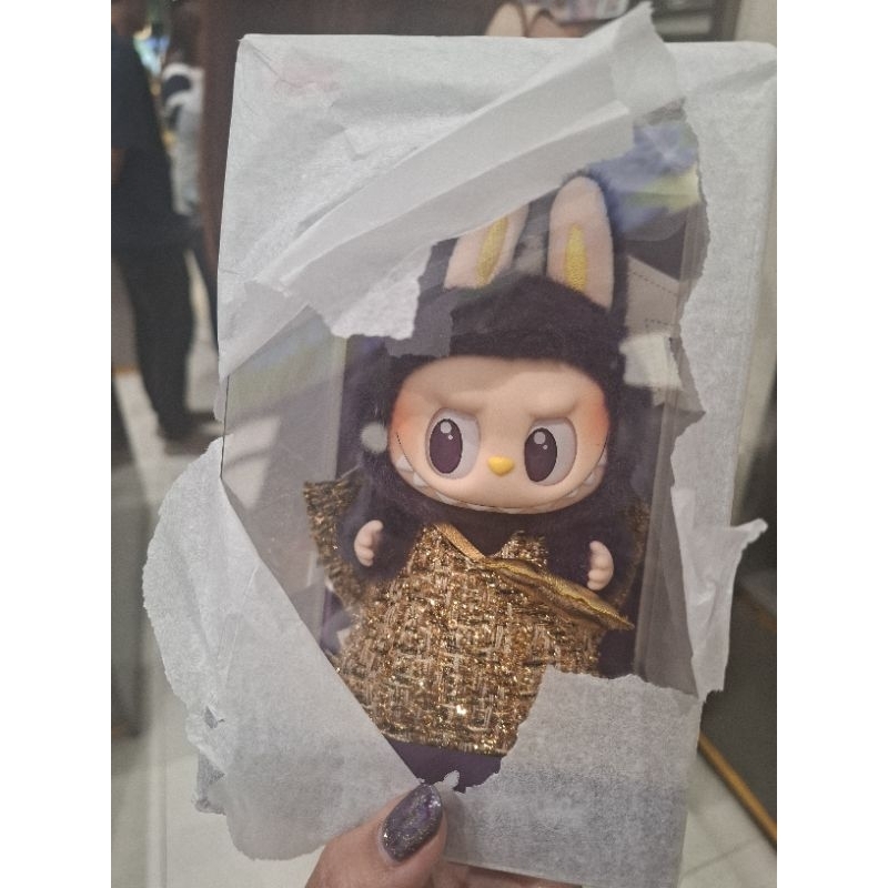 Jual labubu gold | Shopee Indonesia