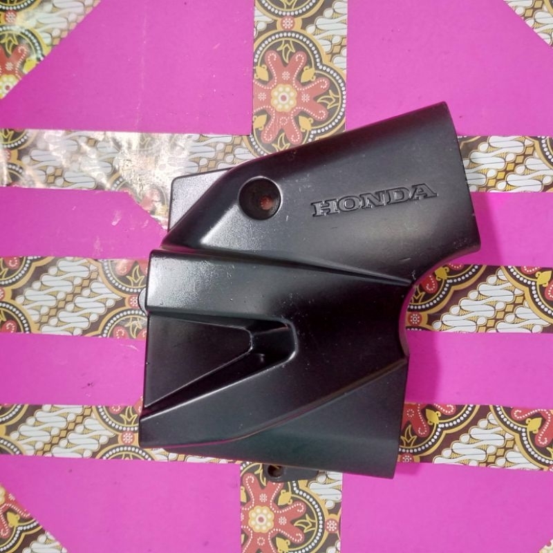 Jual tutup gear gir depan honda revo fit fi. revo blade. Revo absolute ...