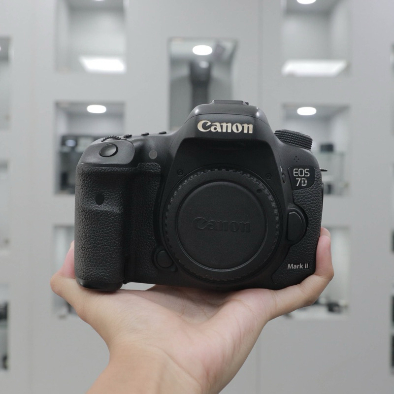 Jual Canon 7D Mark II Dslr Camera Body Only | Shopee Indonesia
