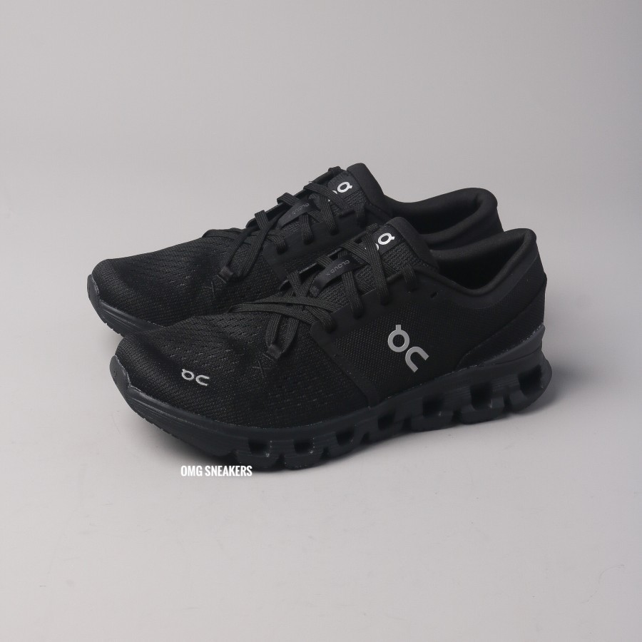Jual On Cloud X4 All Black | Shopee Indonesia