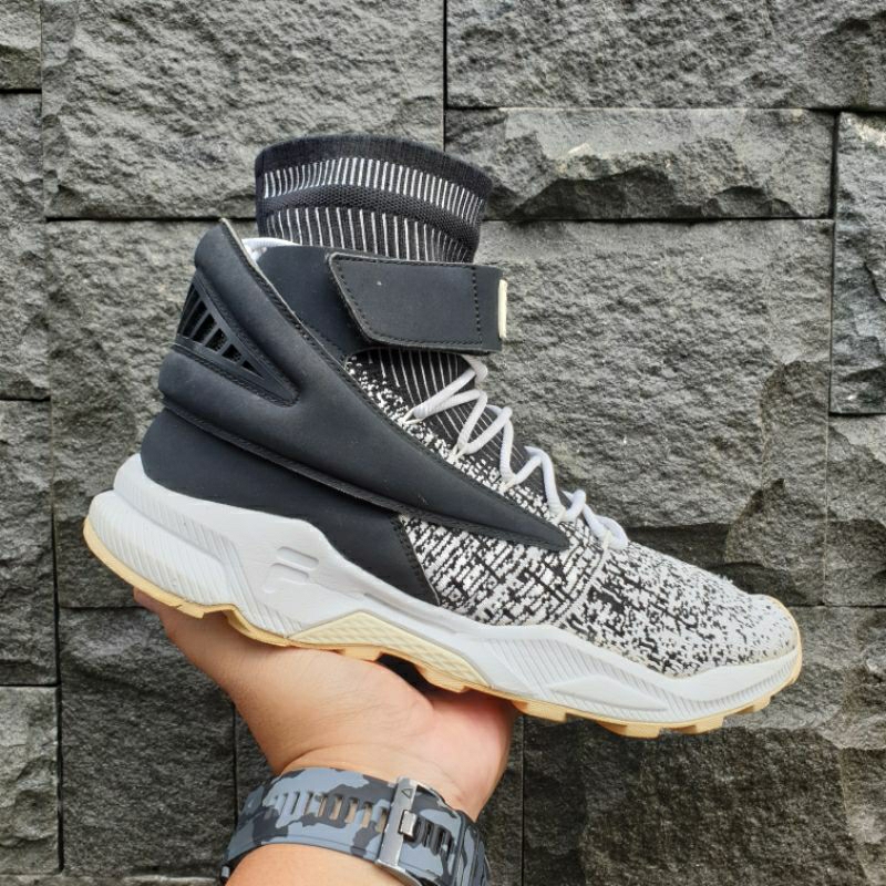 Jual sepatu outdoor filla vibram | Shopee Indonesia