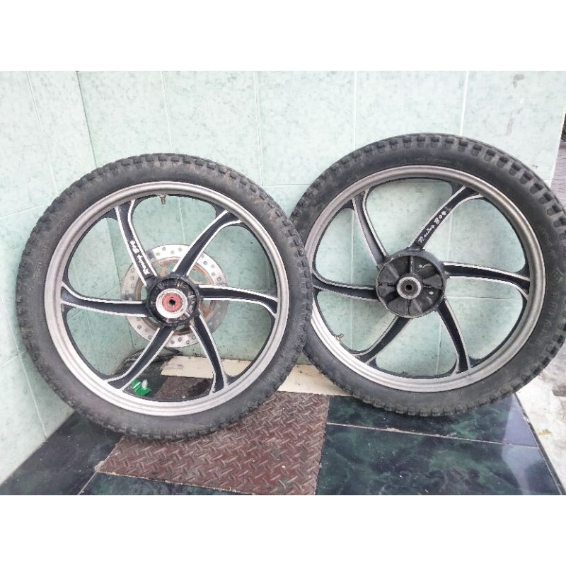Jual Velg racing boy old pnp honda supra | Shopee Indonesia