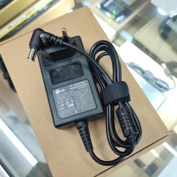 Jual Adaptor Charger Power Supply LG Monitor 19V - 0.84A Adapter ...