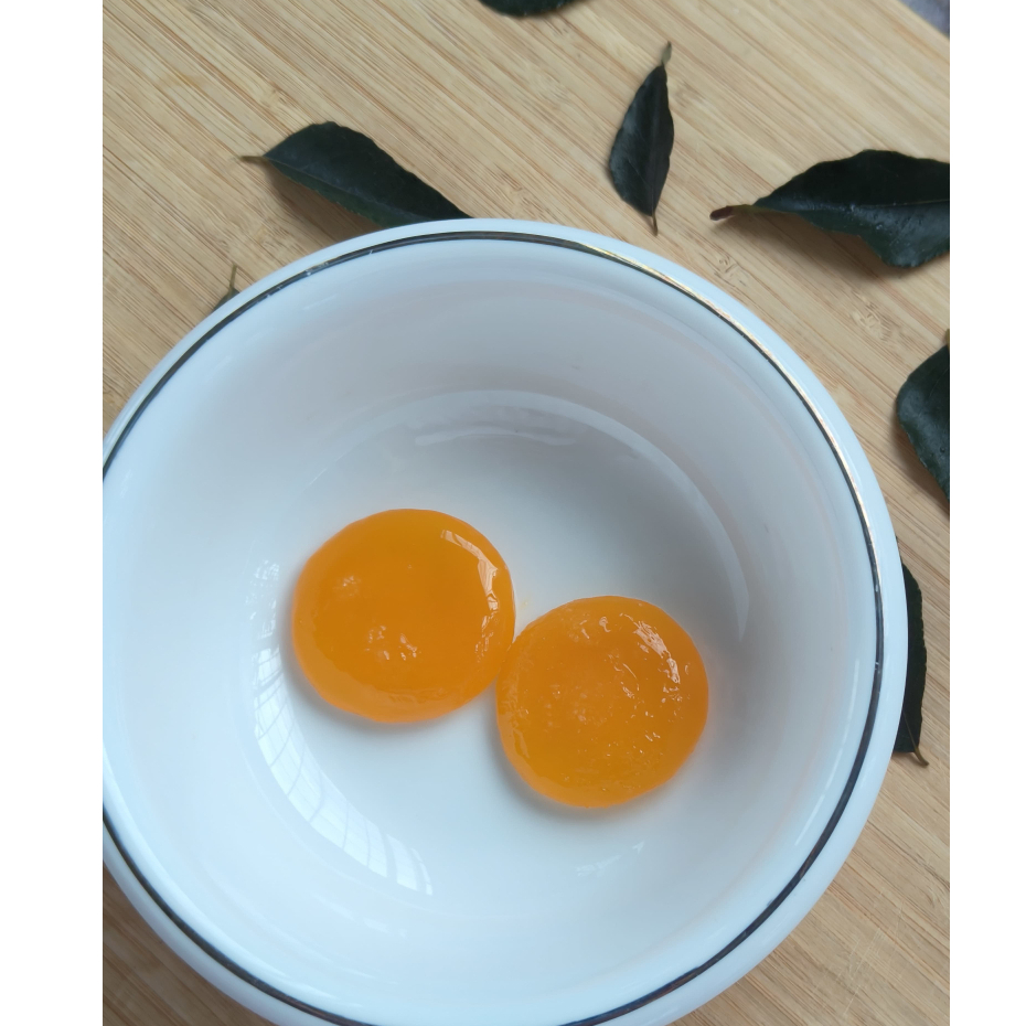 Jual MANIK / KUNING TELUR ASIN MENTAH - WARNA KUNING BUKAN OREN - HARGA ...