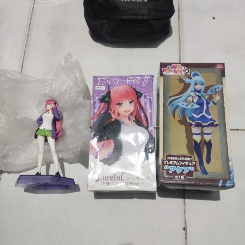 Jual Bundling Figure Coreful Pop Up Nino dan Aqua pesanan kak Hirasaki ...