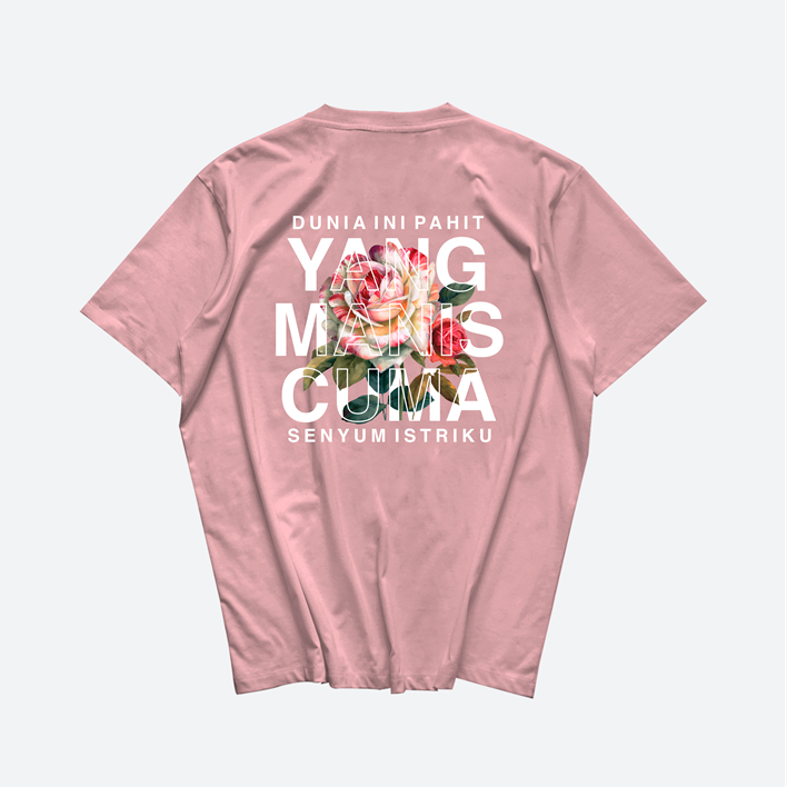 Jual Kepswell Kaos Dunia Ini Pahit Yang Manis Cuma Senyum Istriku ...