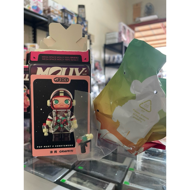 Jual Popmart Mega Space Molly V3 “Graffiti” | Shopee Indonesia