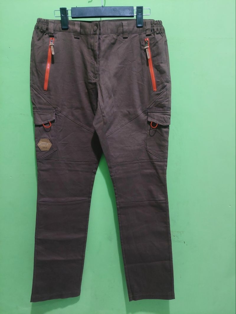 Jual celana outdoor Cargo Trespass preloved | Shopee Indonesia