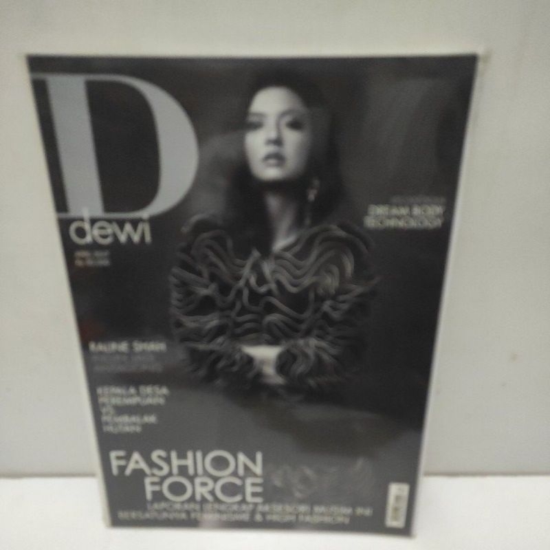 Jual MAJALAH DEWI APRIL 2017 COVER RALINE SHAH - FASHION FORCE | Shopee ...