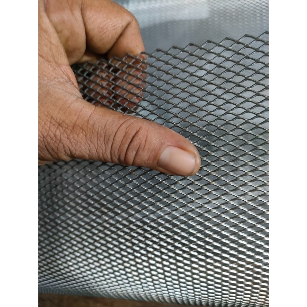 Jual 10x25 Ram Gril / Plat besi Motif Wajik 5x8 mm tebal 1,3 mm ...