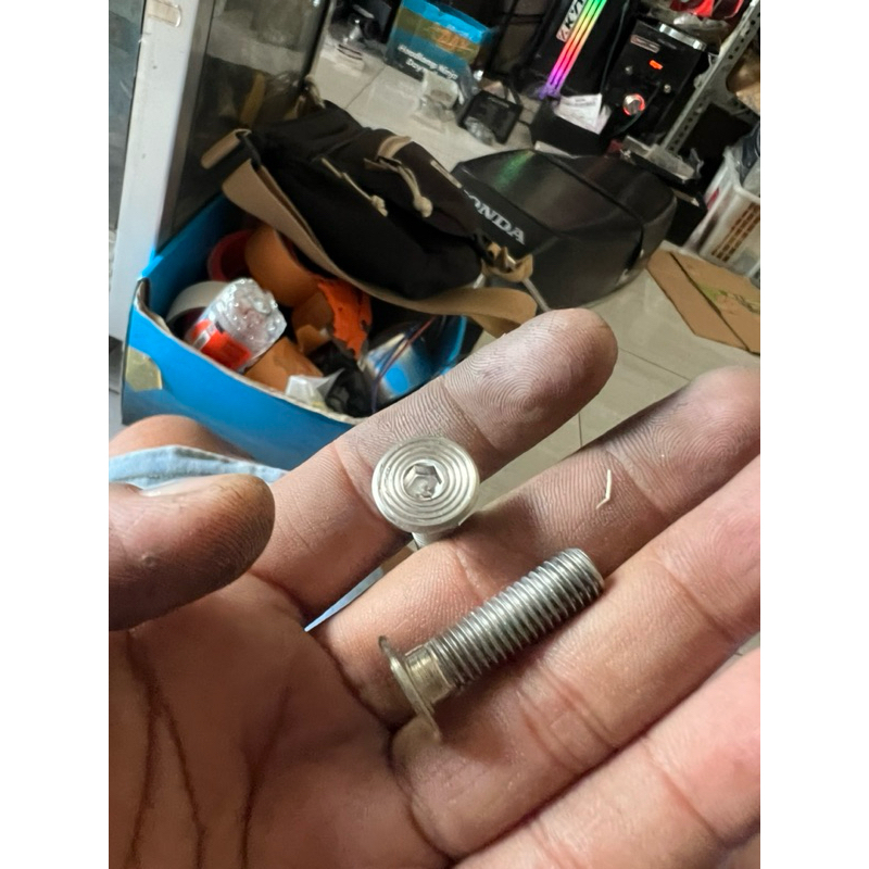 Jual baut L stenlis m8 drat 12 bubut ulir tipis ukuran 2cm dan 3cm | Shopee Indonesia