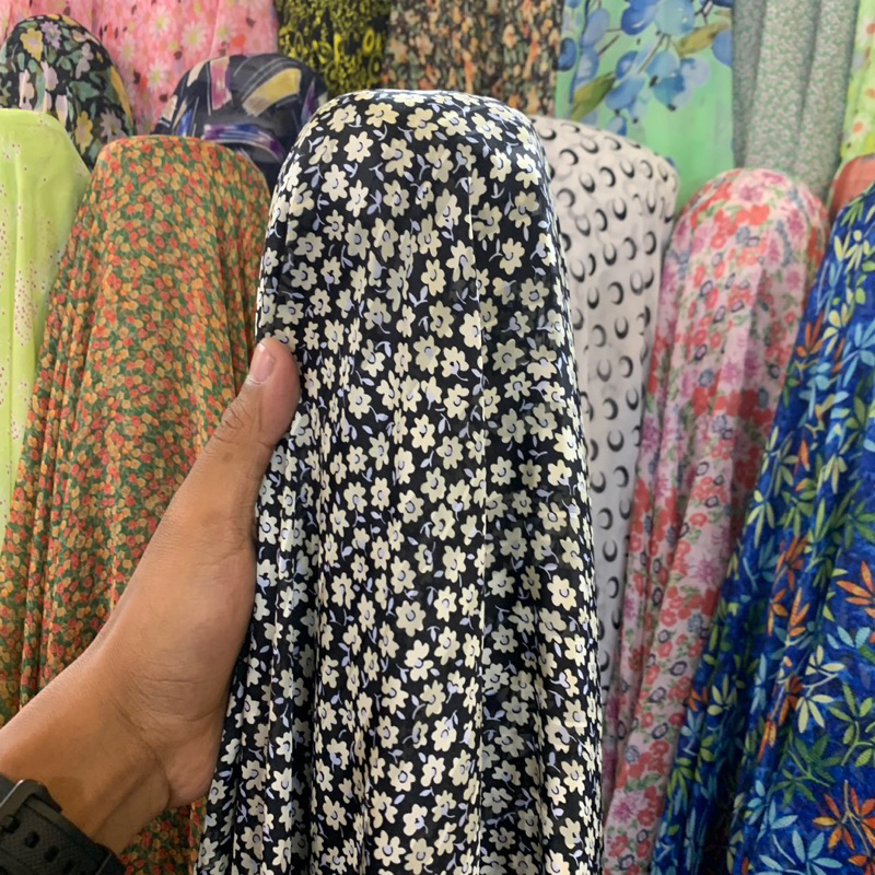 Jual kain sifon silk - chiffon silk korea - sifon silk motif - kain ...
