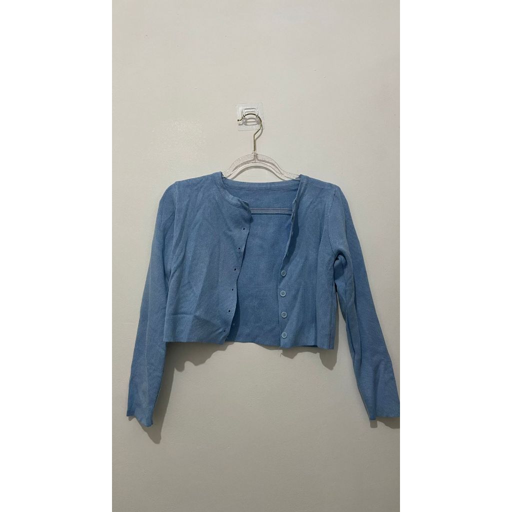 Jual Preloved Atasan Cardigan Biru (Baju Bekas, Baju Second) | Shopee ...