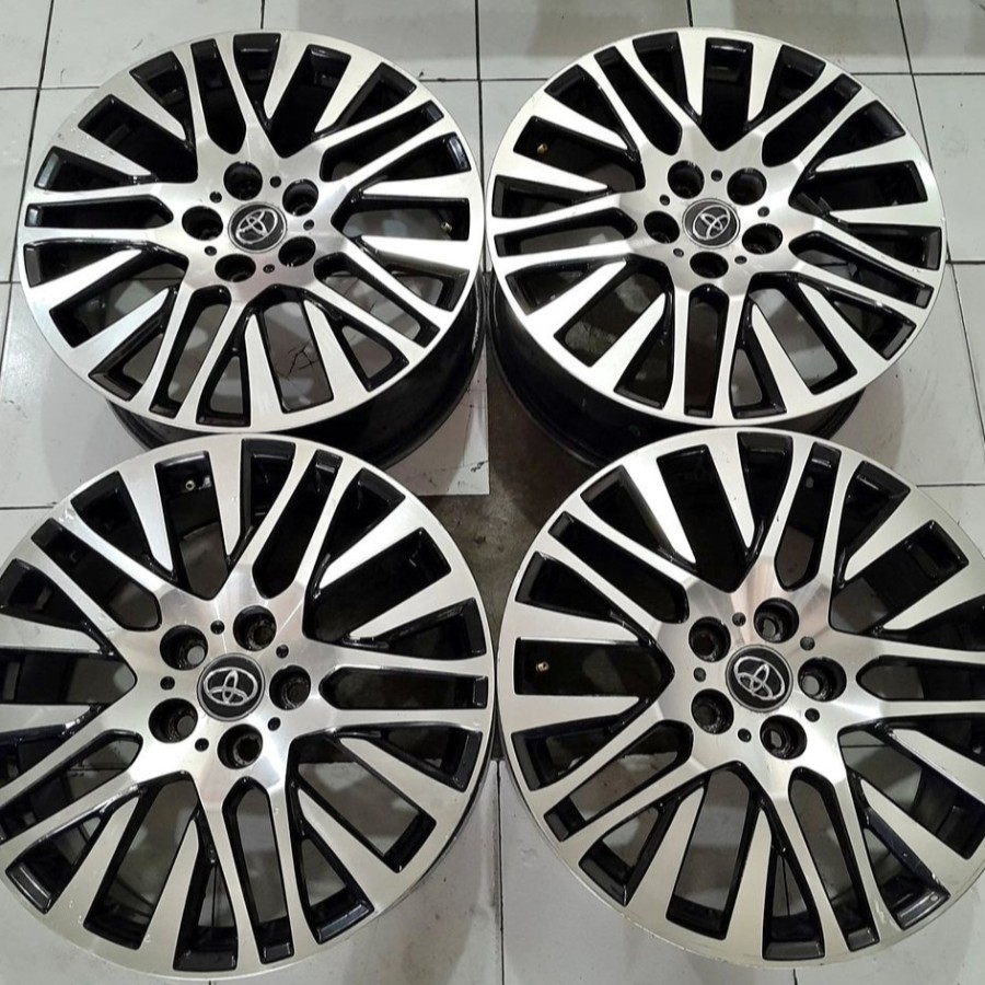 Jual VELG MOBIL SEKEN RACING REPLIKA ALPHARD RING 18 LEBAR 8 PCD 5X114,3 ET45 | Shopee Indonesia