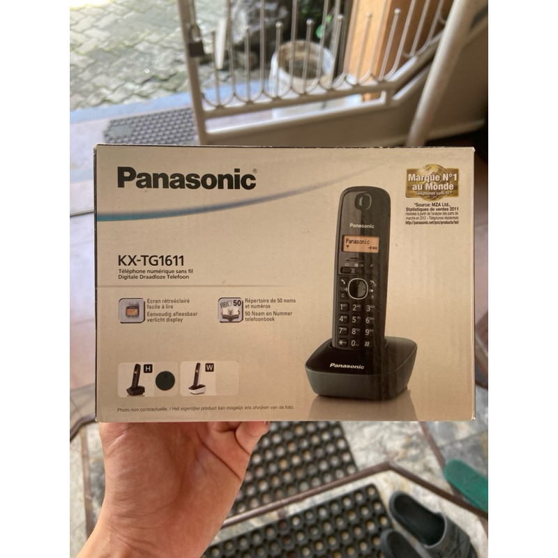 Jual TELEPON WIRELESS PANASONIC Kx-TG1611 Hitam ORIGINAL ( Garansi Resmi ) | Shopee Indonesia
