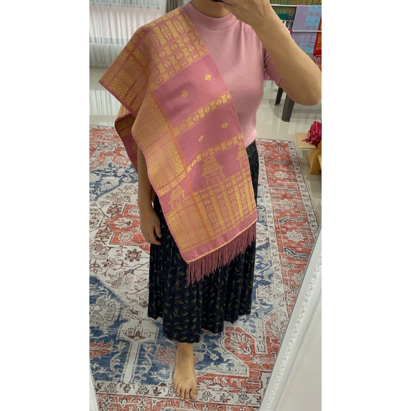 Jual Uis Nipes Karo bahan sutra motif rumah adat | Shopee Indonesia