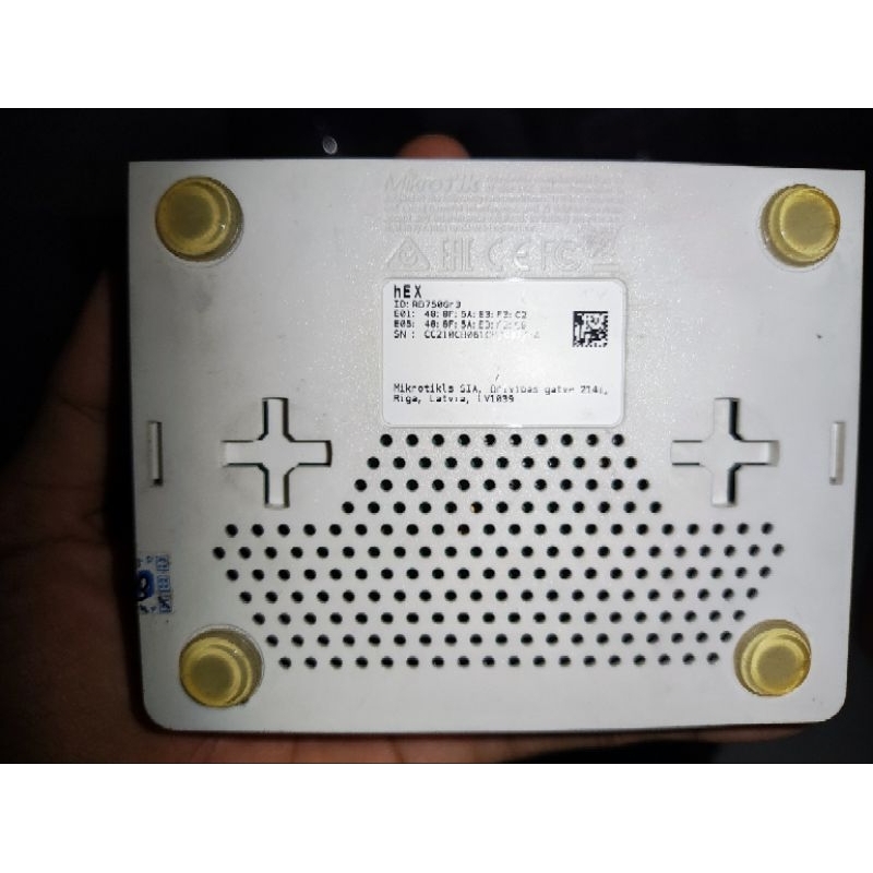 Jual 1 pcs, Router Mikrotik Rb750Gr3/ RB 750GR3/ GR3 | Shopee Indonesia