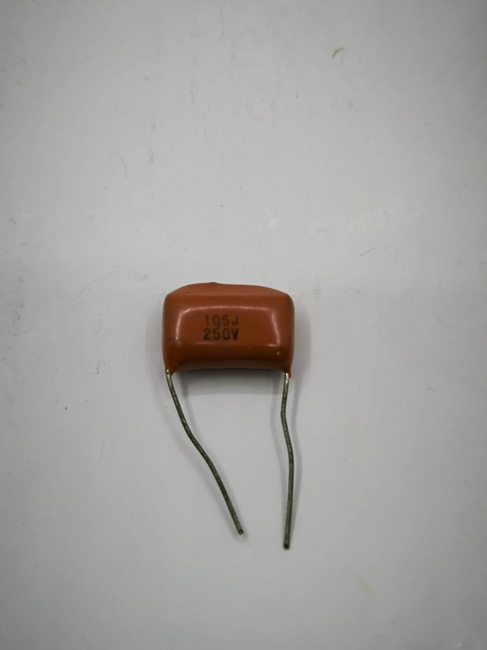 Jual CAPASITOR MILAR 105J 250V / KAPASITOR MILAR 105J 250V / MILAR 105J ...