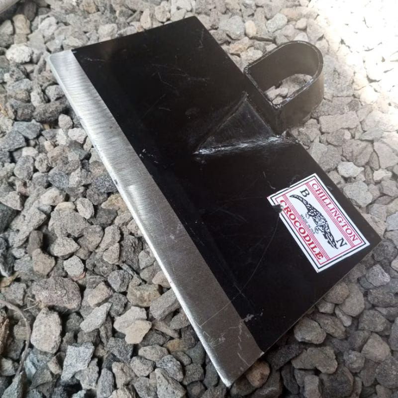 Jual Cangkul Lebar 32cm Pacul Cangkul Garuk Kotoran | Shopee Indonesia